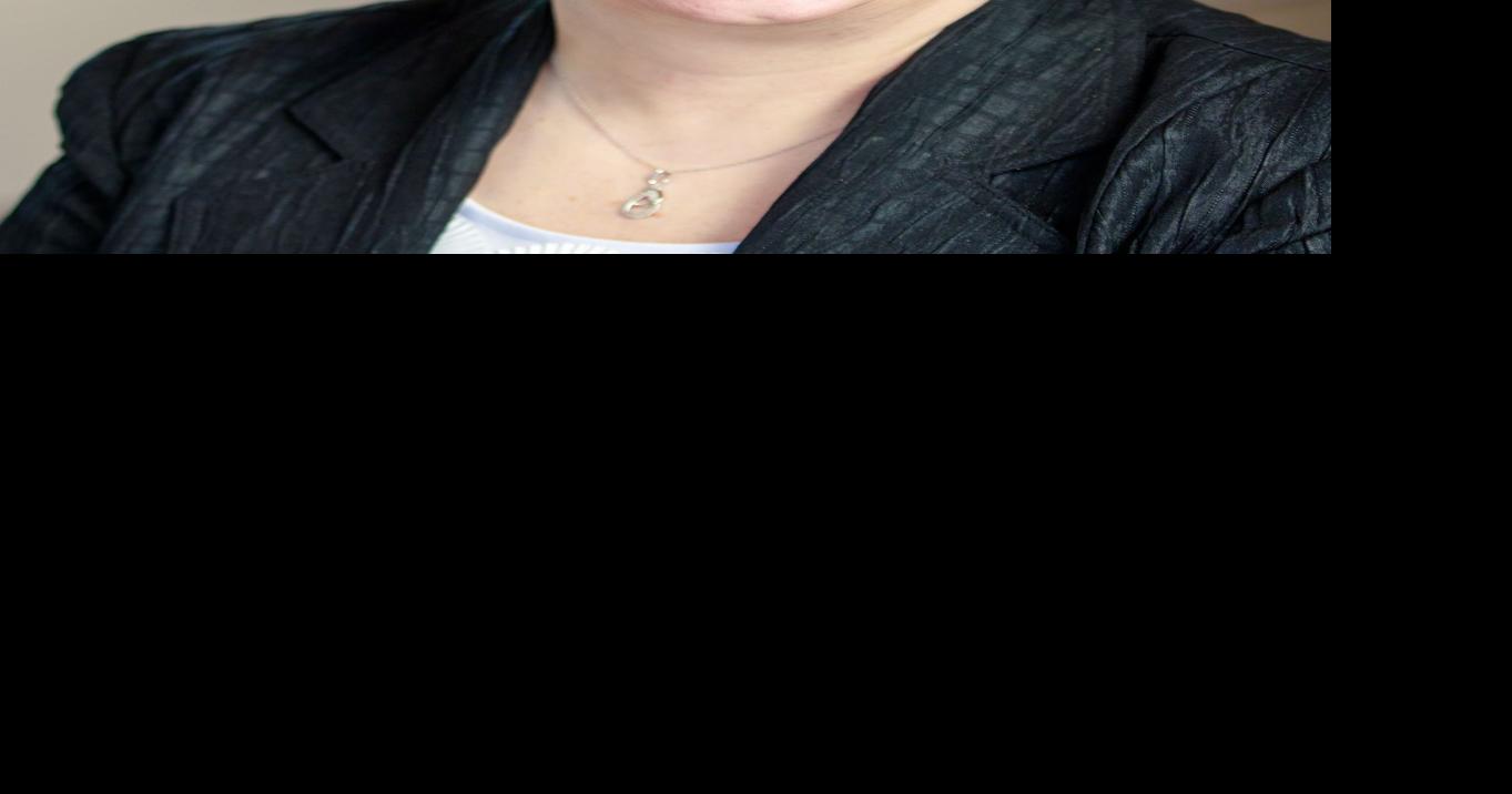 Democrat: Debora "Deb" Porter