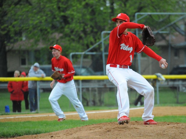 Homewood-Flossmoor's big inning enough to beat T.F. South