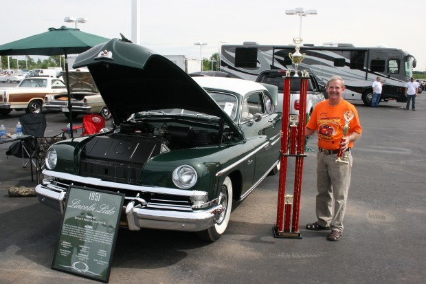 Schepel show draws hundreds of entries, raises $18K for Elim Christian ...