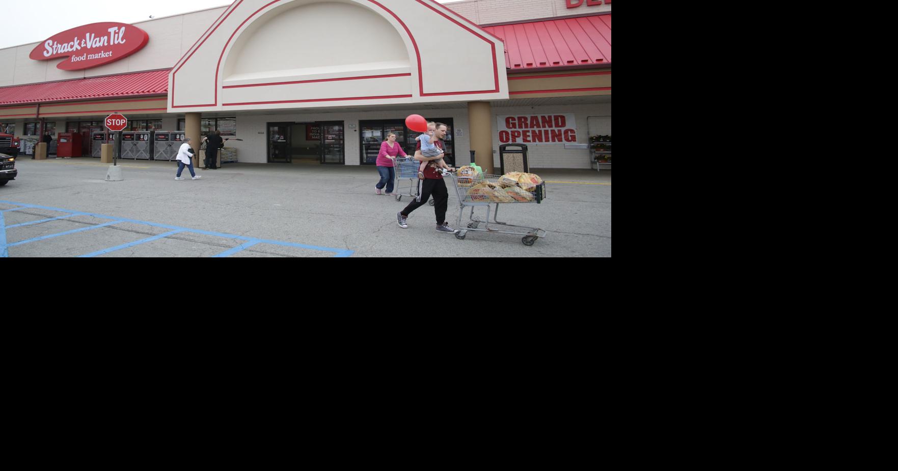 Strack & Van Til raising funds for Salvation Army