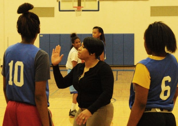Crete-Monee girls basketball team off and running