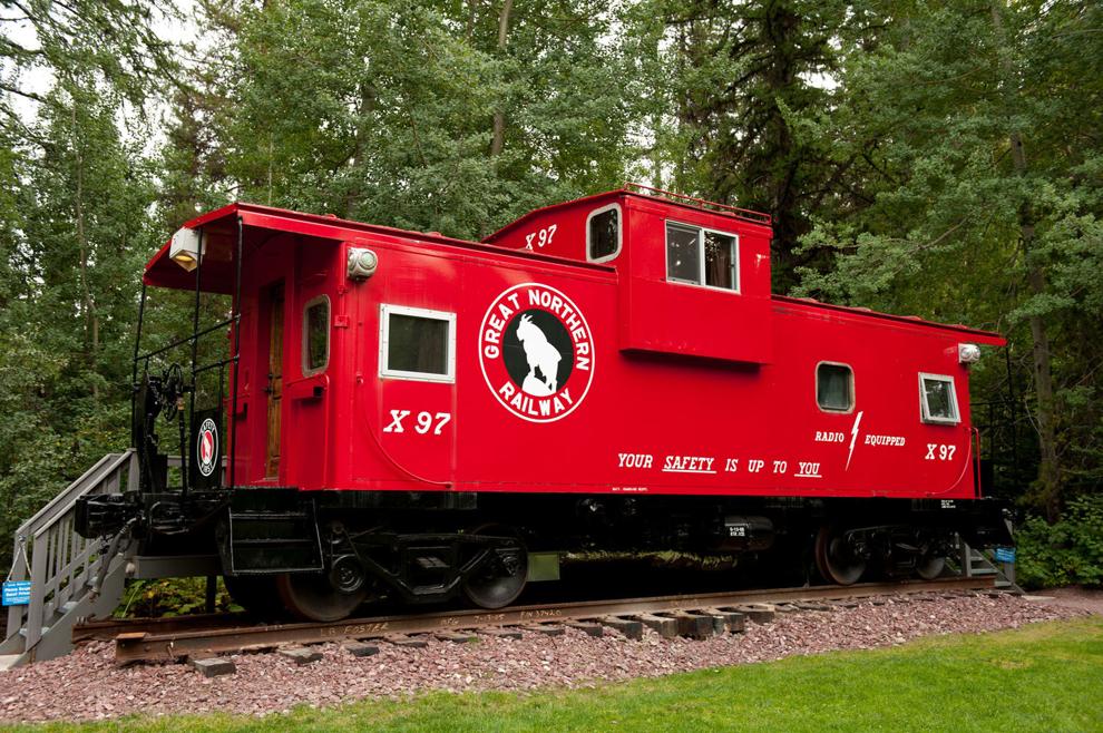 Get Outdoors at Loge Glacier, Essex, Montana | Hotels & Retreats ...