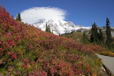 Crisp, Colorful Fall Discoveries | Features | nwtravelmag.com