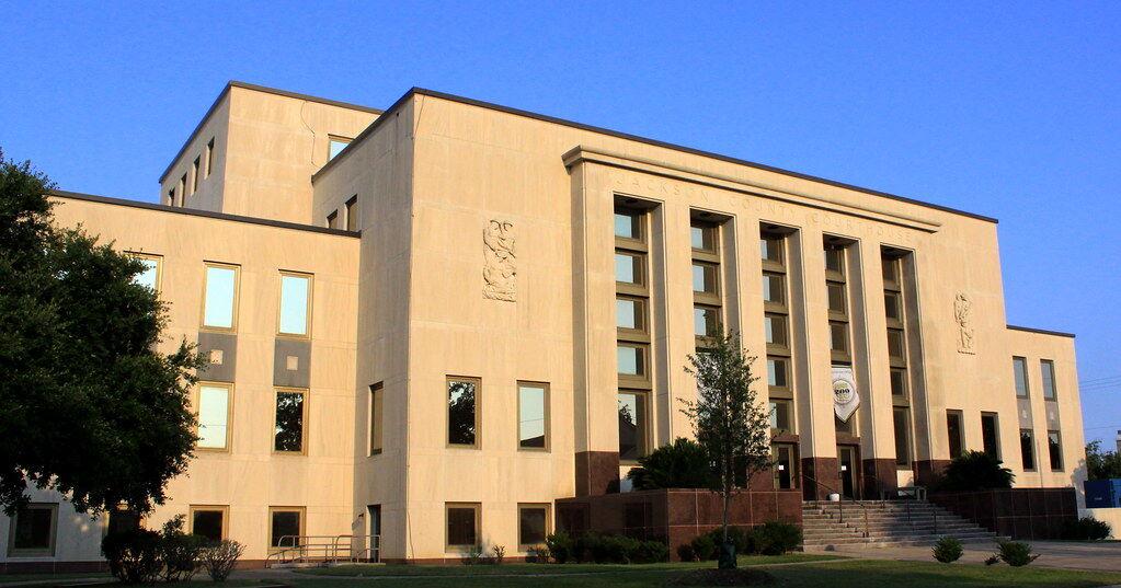 WATCH VIDEO: Political Candidate Cites 'Bad Behavior' from Courtroom ...