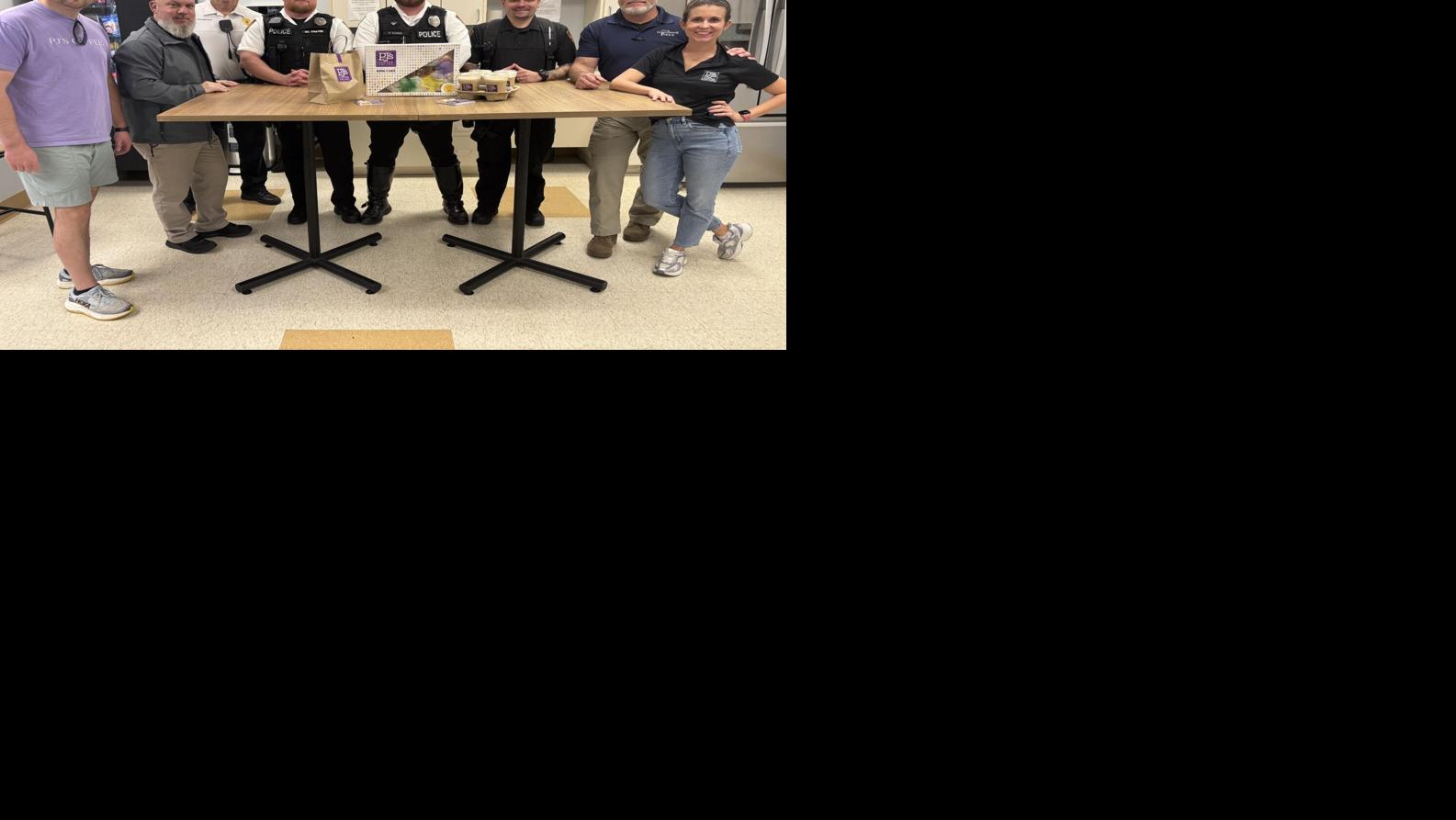 A Simple 'Thank-You' Goes a Long Way for Ocean Springs Police Officers ...