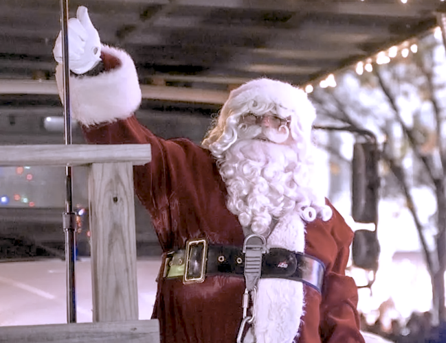 UPDATED: SANTA'S COMING! Fort Bayou Estates Gets Ready for Annual ...