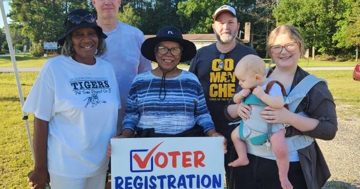 Locals Continue Mobilized Voter Registration Drive in Town | Local ...
