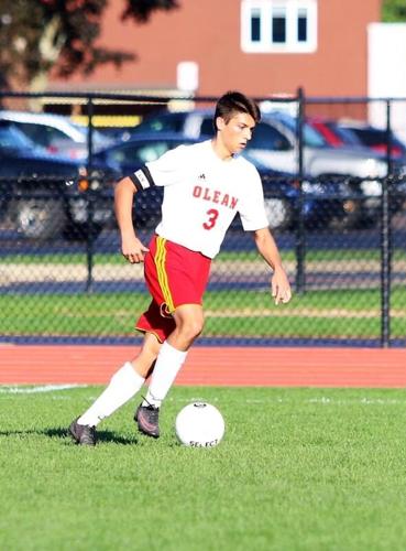 A new leader of the pack for Huskies boys soccer | Sports ...