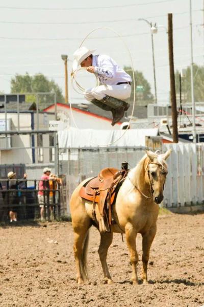 Trick roping & gun spinning to delight rodeo fans at fair | News ...