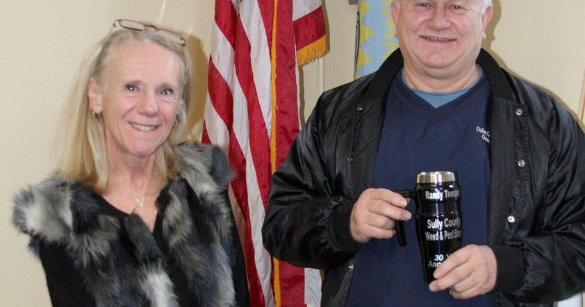 Tennant recognized for weed and pest work | News | onidawatchman.com