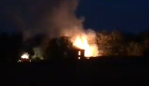 VIDEO: Fire destroys abandoned house near Orangeville — Caledon ...