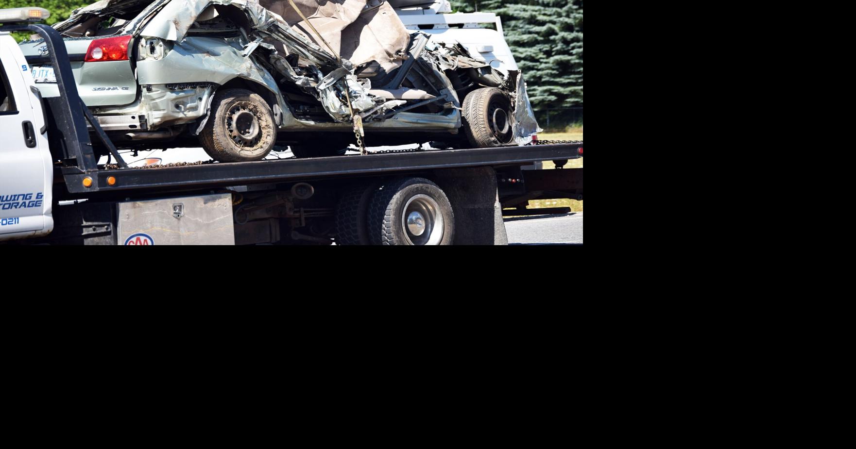 Teen charged in fatal Highway 10 crash