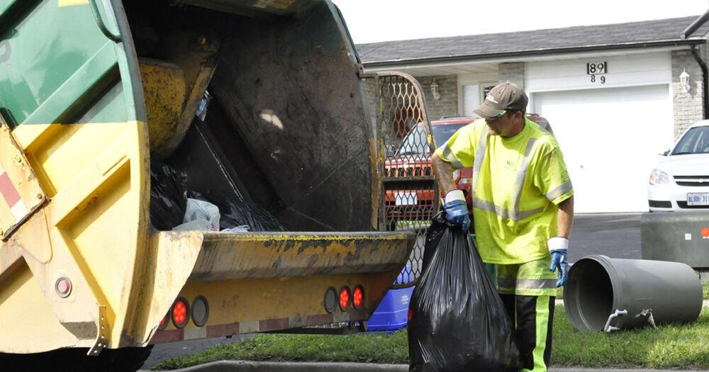 Recycle batteries with Dufferin Waste curbside collection