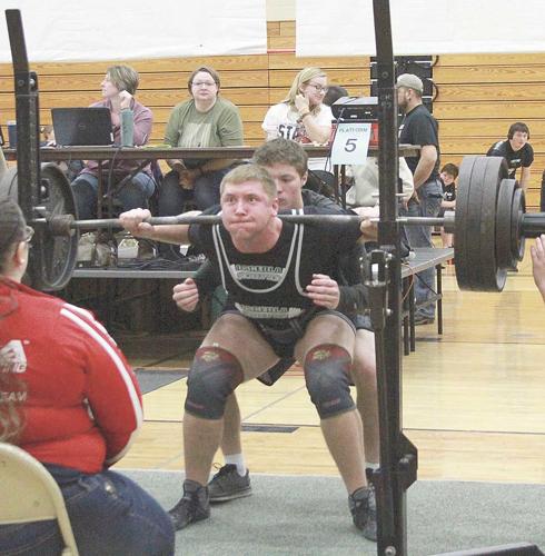 Chieftain powerlifters perform well at Elk Mound meet | Sports ...