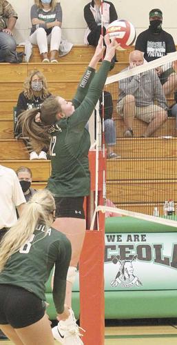 OHS volleyball solid in first week of season | Sports | osceolasun.com