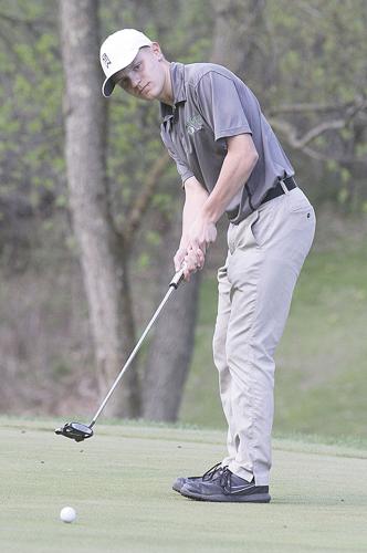 Osceola competes well with best golf teams in MBC | Sports | osceolasun.com