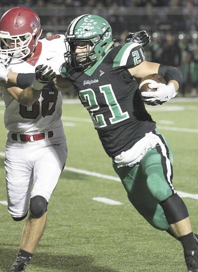 Football team notches first MBC win | Sports | osceolasun.com