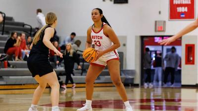 Central women’s basketball team takes down Loras on the road | Pella ...