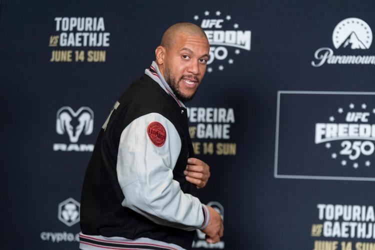 UFC fighters say they're honored to compete in front of President Trump ...