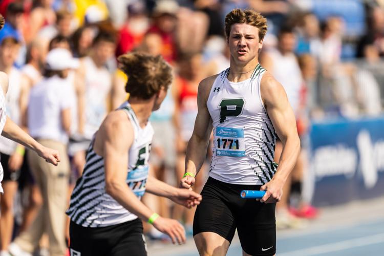 PC’s Veenstra, Pella’s Lauman nab runner-up finishes at Drake Relays ...