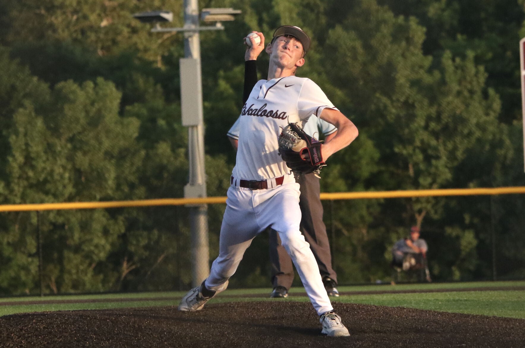 Pitching gem leads Oskaloosa past Washington | Sports | oskaloosa.com