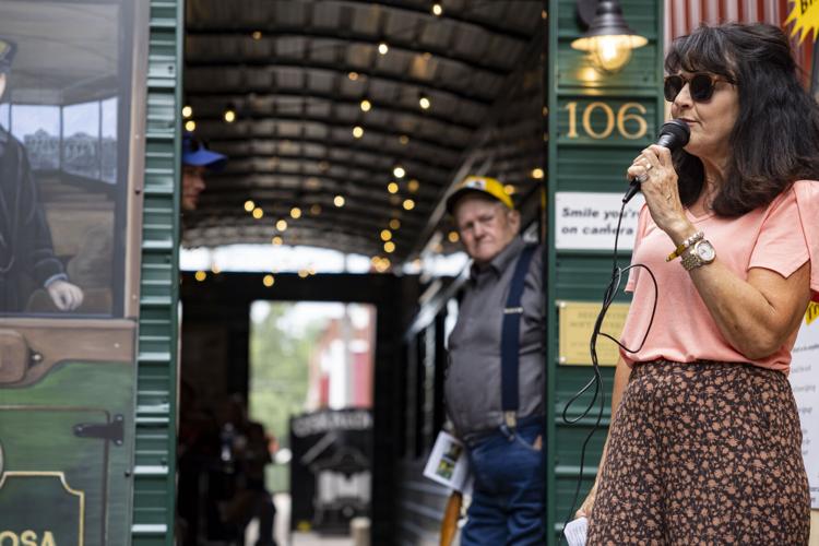Oskaloosa introduces Trolley Stop Alley | Local News | oskaloosa.com