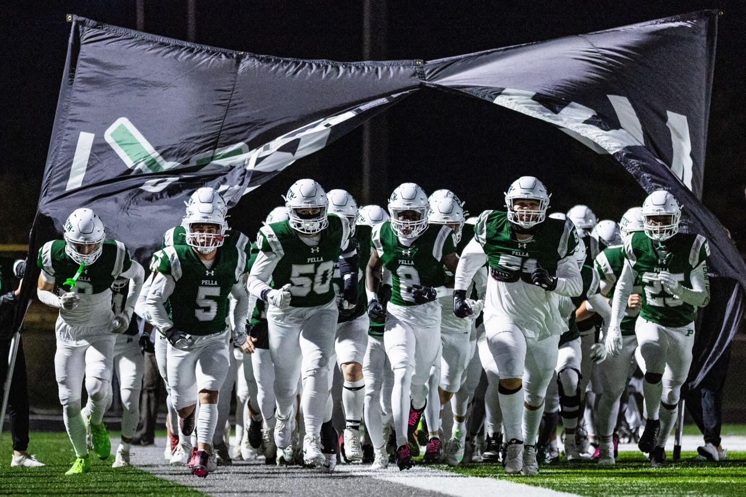 Football preview: Pella vs Decorah | Pella | oskaloosa.com