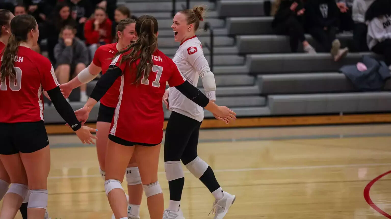 Trio of Dutch players earn all-conference volleyball honors | Pella ...