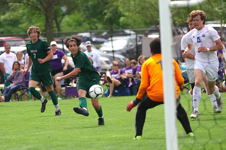 Semini’s golden goal sends Dutch to state semis | Pella | oskaloosa.com