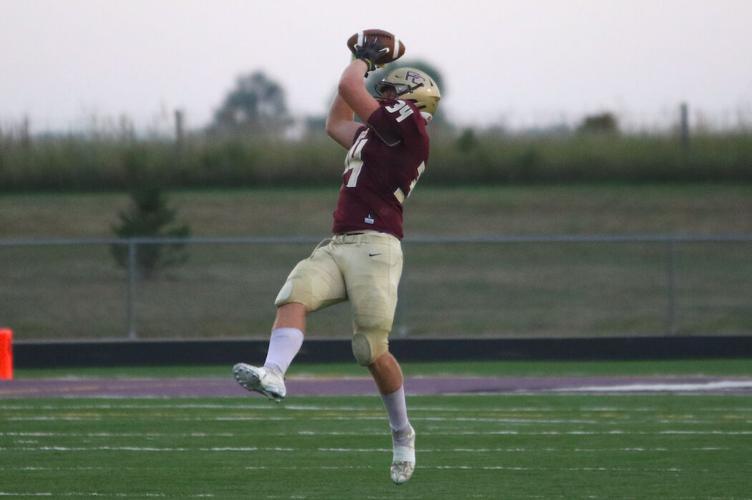Eagles tame Mustangs, 28-7 | Pella | oskaloosa.com