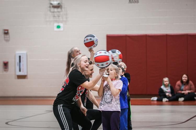 Champions Forever wows at OES | Local News | oskaloosa.com