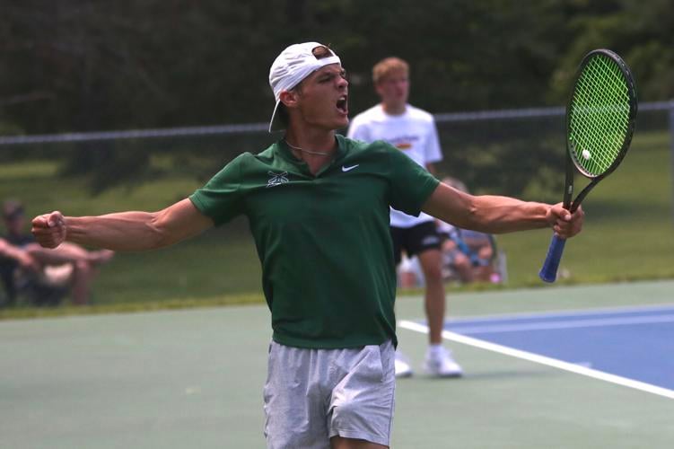 Pella’s Briggs wins program’s first state singles title | Pella ...