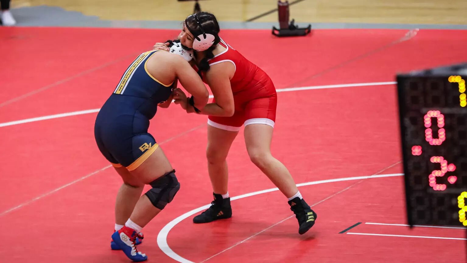 Dutch women test their mettle at Grand View Open | Pella | oskaloosa.com