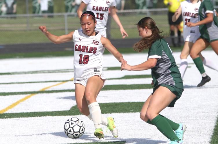 Nine area girls named all-conference soccer teams | Pella | oskaloosa.com