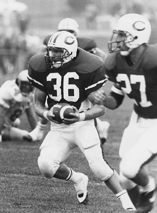 Former Dutch football player Sanger receives state honor | Pella ...
