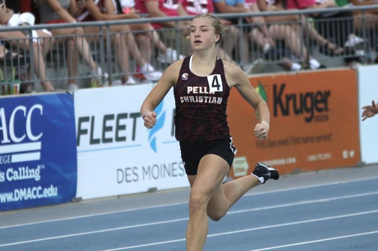 Pella’s Lauman runs away with 3200 title, Dutch take early lead on day ...