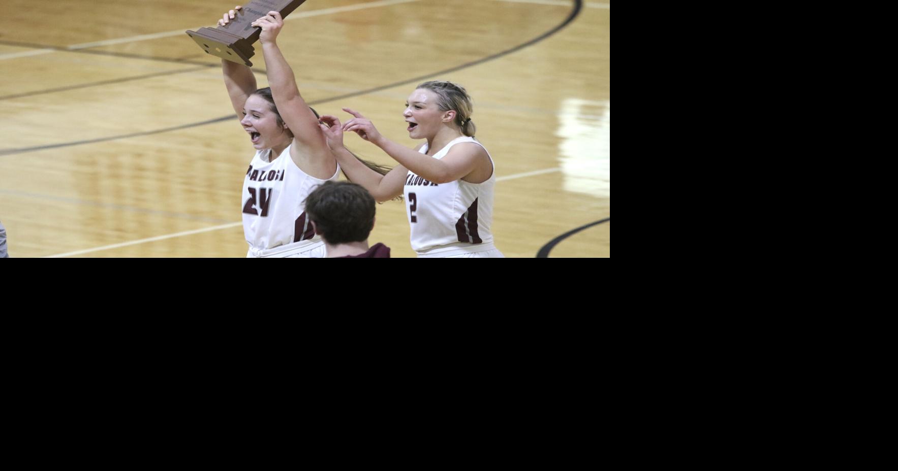 Oskaloosa holds off No. 2 EBF to claim turtle trophy | Sports ...