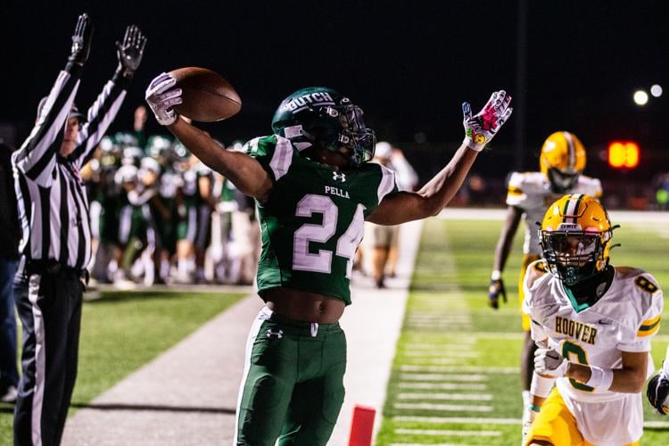 Dutch celebrate Homecoming with 54-8 blowout win over Huskies | Pella ...