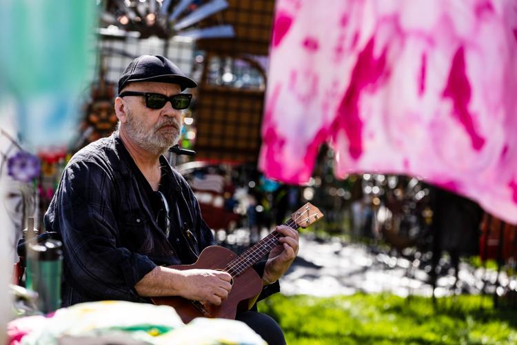 Scenes from Pella’s 88th annual Tulip Time | Featured | oskaloosa.com