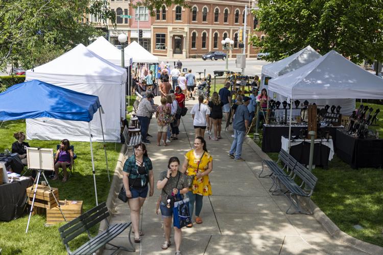 Art on the Square | News | oskaloosa.com