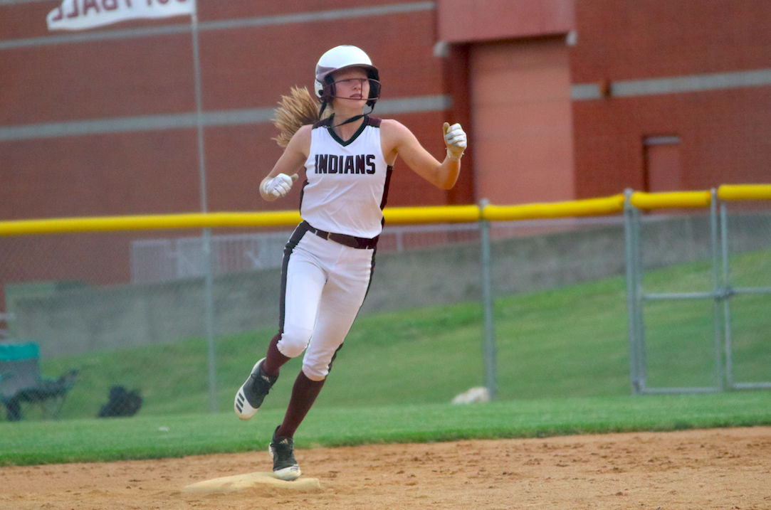 No. 8 Osky caps week with sweep of Pella | Pella | oskaloosa.com