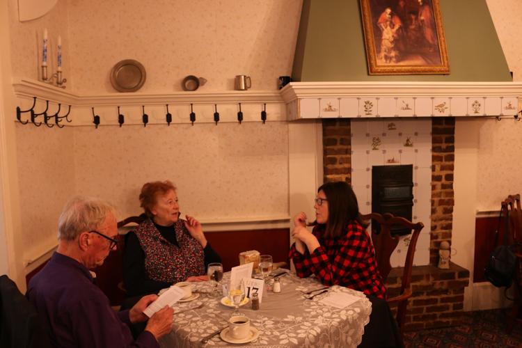 Guests reminisce, enjoy Dutch favorites during 'An Evening at Strawtown ...