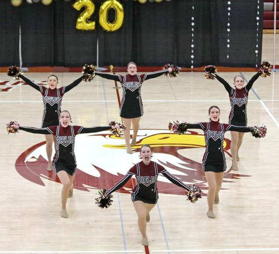 Dance teams showcase talent | Pella | oskaloosa.com