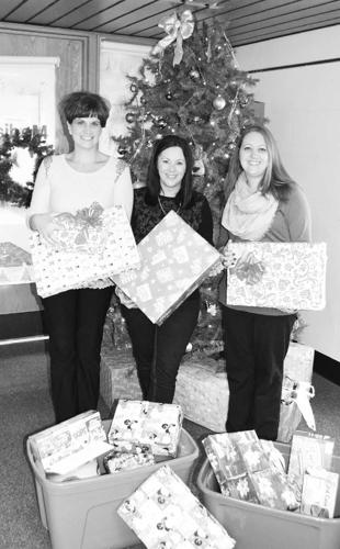 OVIA Insurance in the holiday spirit | Local | oswegocountynewsnow.com