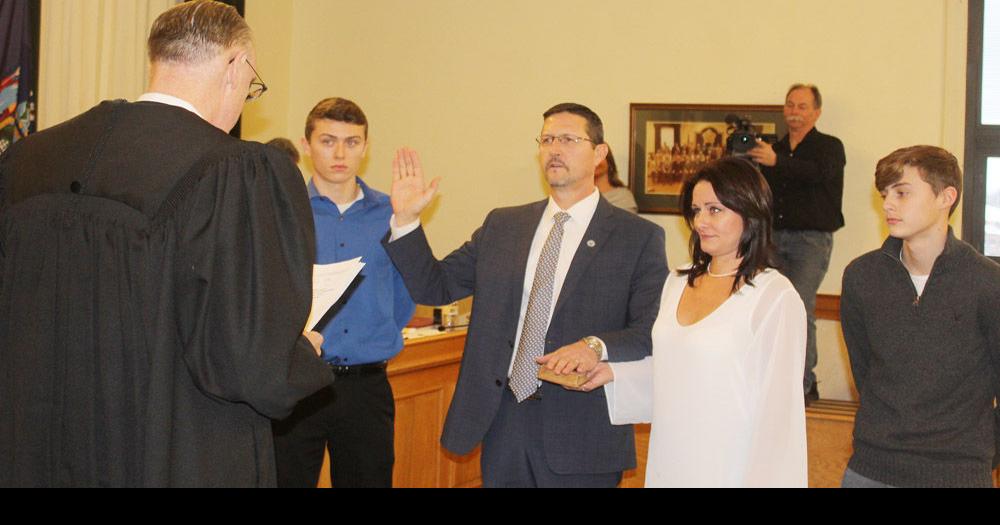 Broadwell named chairman for Oswego County Legislature; Castiglia ...