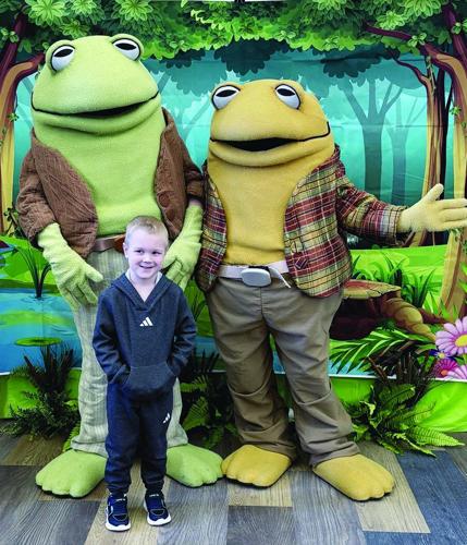 Frog and Toad bring the magic of their classic tales to Oswego Public ...