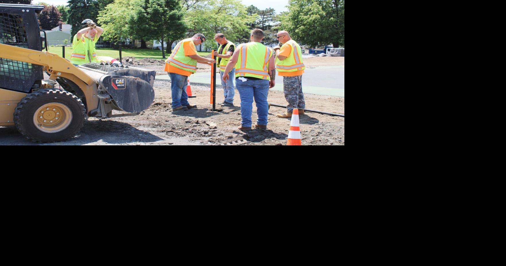 Blanket permission to auction DPW equipment? Councilors change their ...