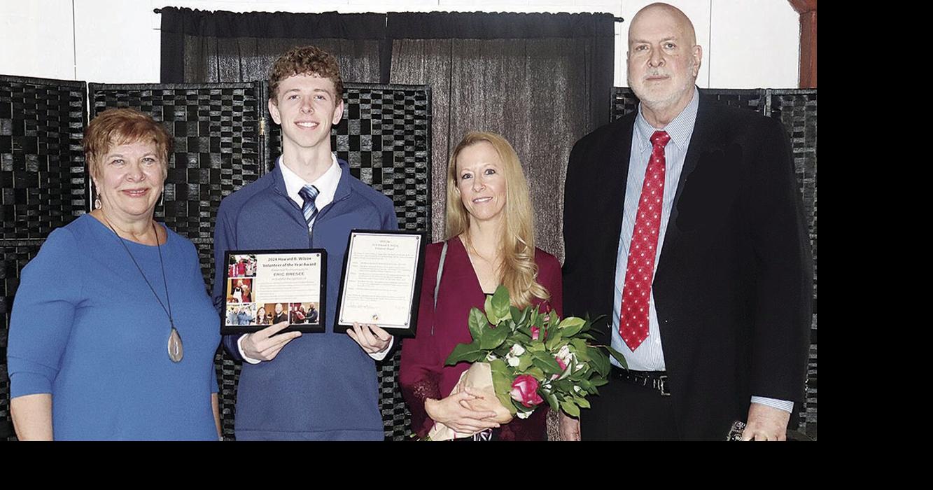OCO presents special volunteer award | News | oswegocountynewsnow.com