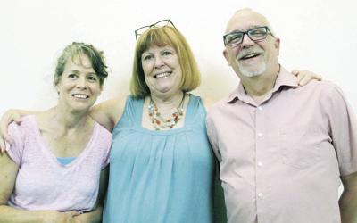 Old friends return to the stage for ‘While the Lights Were Out’ | Arts ...