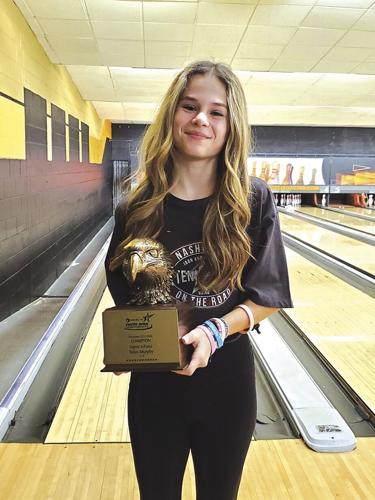 Fulton’s Murphy presented with eagle award for bowling | Sports ...